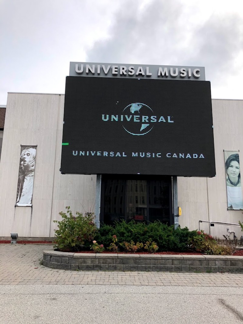 Alli - Public Chats | Dittin AI: NSFW AI Chat & Image Generation Platform